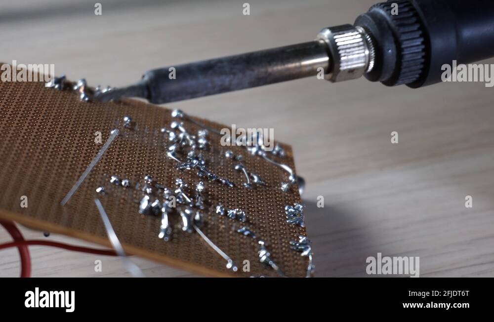 Through hole soldering Stock Videos & Footage - HD and 4K Video Clips ...