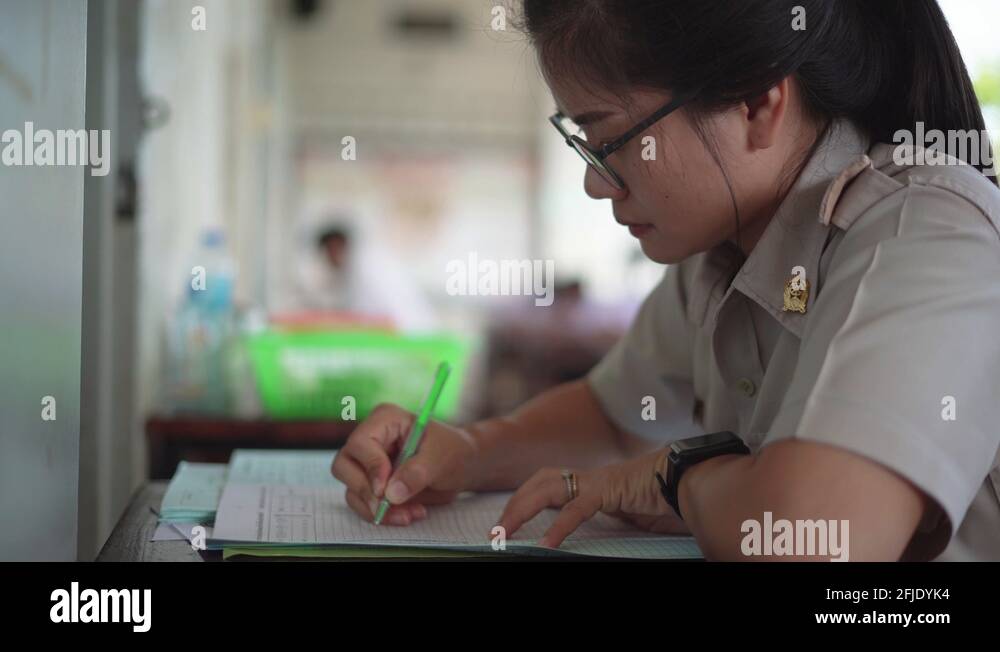 Thai teacher uniform Stock Videos & Footage - HD and 4K Video Clips - Alamy