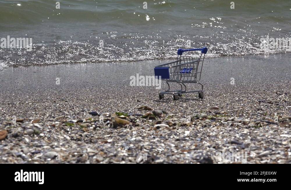 Ocean trolley Stock Videos & Footage - HD and 4K Video Clips - Alamy