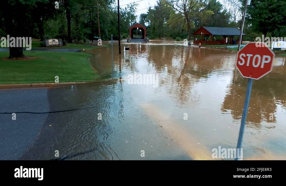 Flooding disaster usa Stock Videos & Footage - HD and 4K Video Clips ...