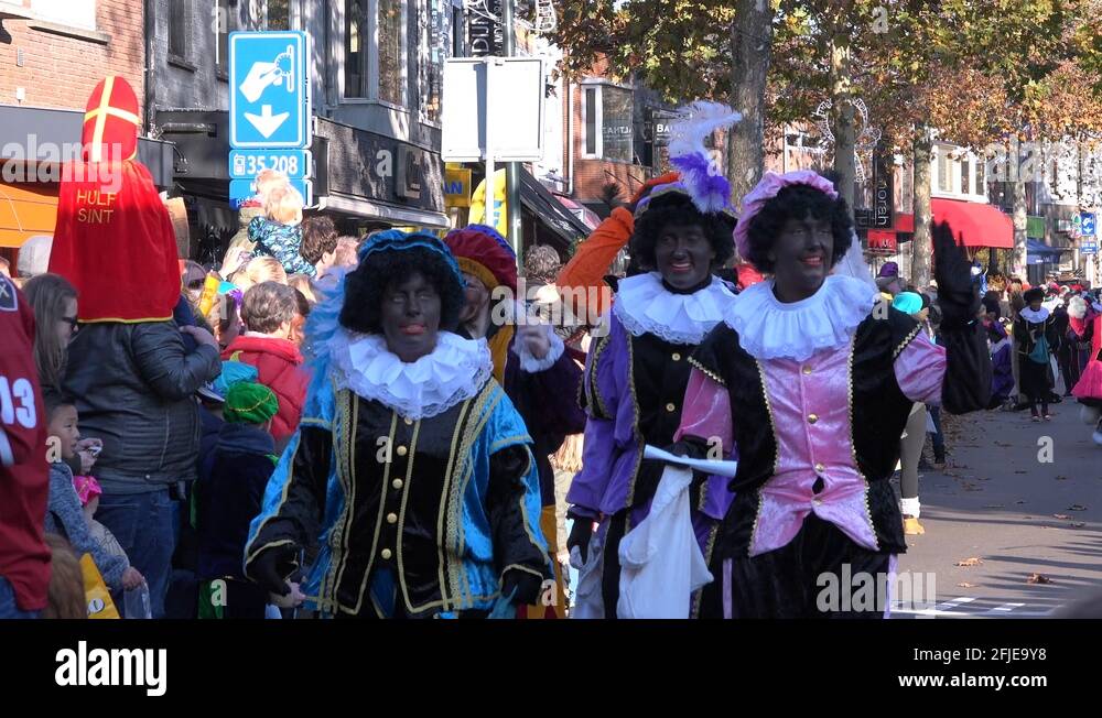 Zwarte piet Stock Videos & Footage - HD and 4K Video Clips - Alamy