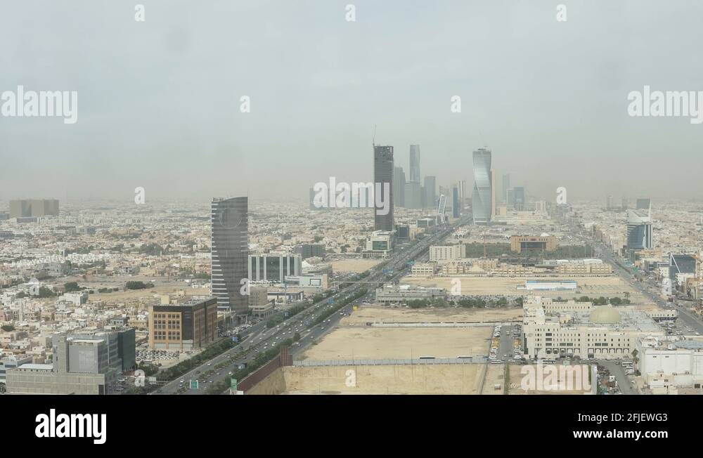 Riyadh highway Stock Videos & Footage - HD and 4K Video Clips - Alamy