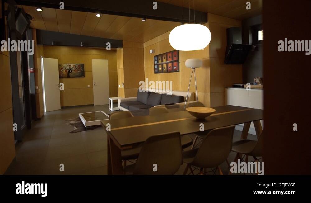 Luxury lounge travel Stock Videos & Footage - HD and 4K Video Clips - Alamy