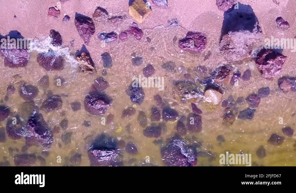 Hormuz Island - The multicoloured rainbow island of Iran - A geological ...