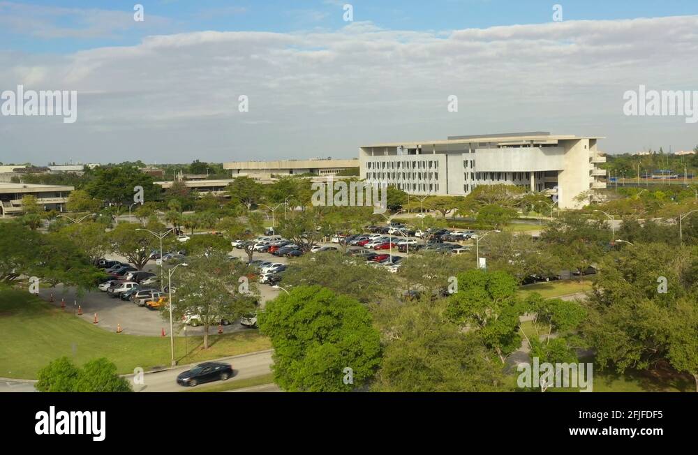 Miami dade college kendall campus Stock Videos & Footage - HD and 4K ...