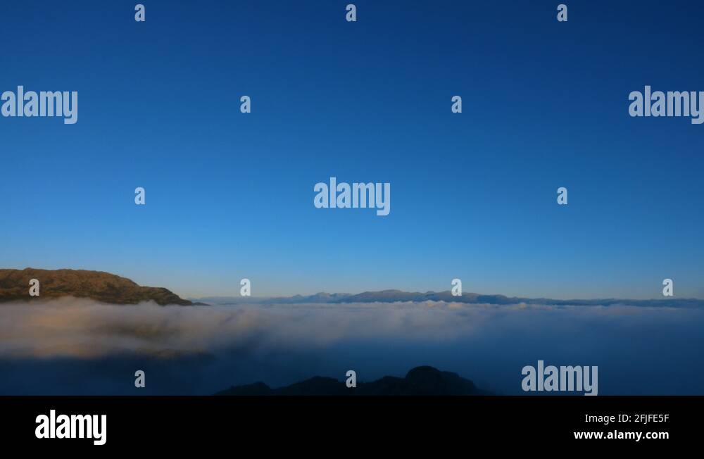 Low laying landscape Stock Videos & Footage - HD and 4K Video Clips - Alamy