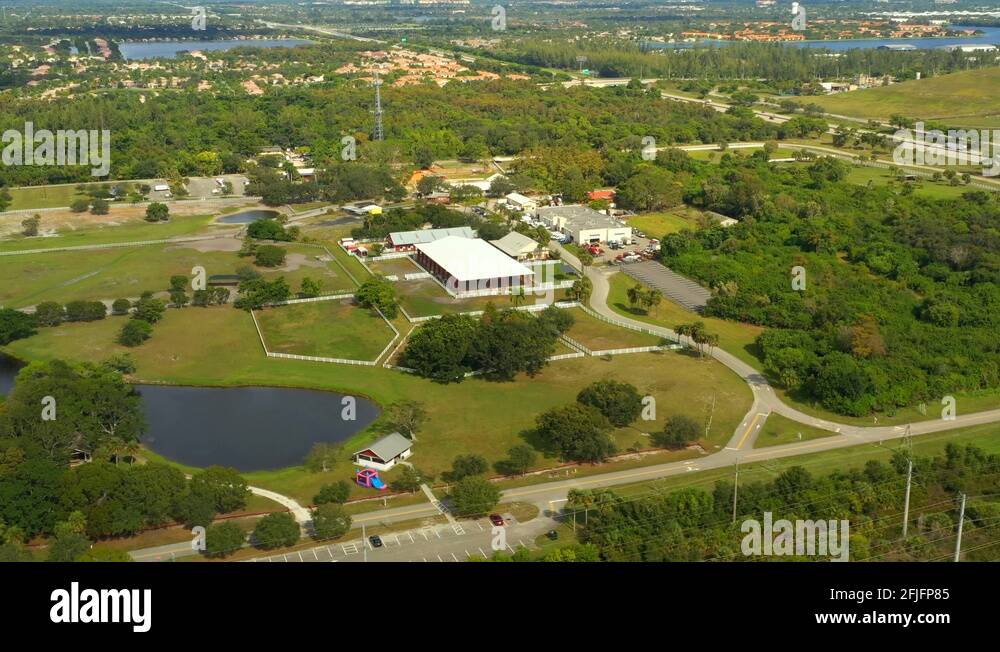Horse ranch texas Stock Videos & Footage - HD and 4K Video Clips - Alamy
