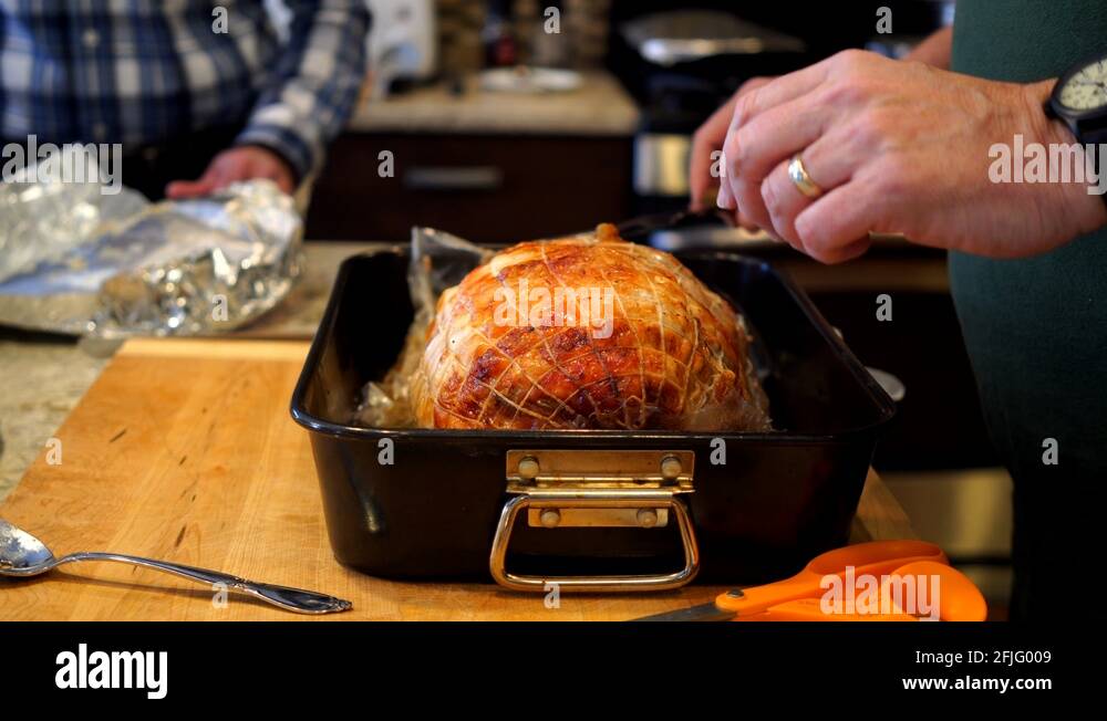 Trussing Stock Videos & Footage - HD and 4K Video Clips - Alamy