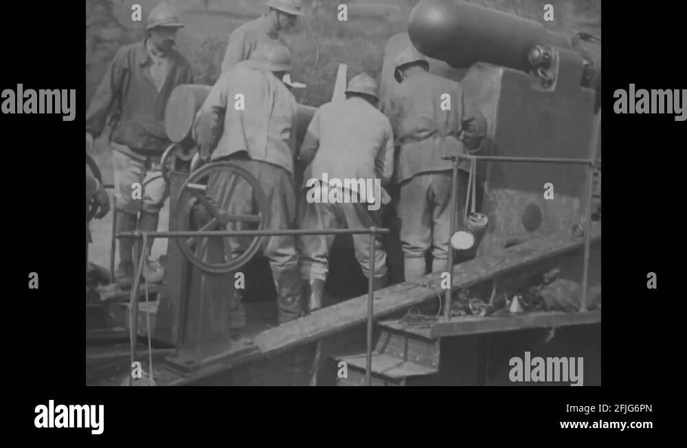 Railroad gun Stock Videos & Footage - HD and 4K Video Clips - Alamy