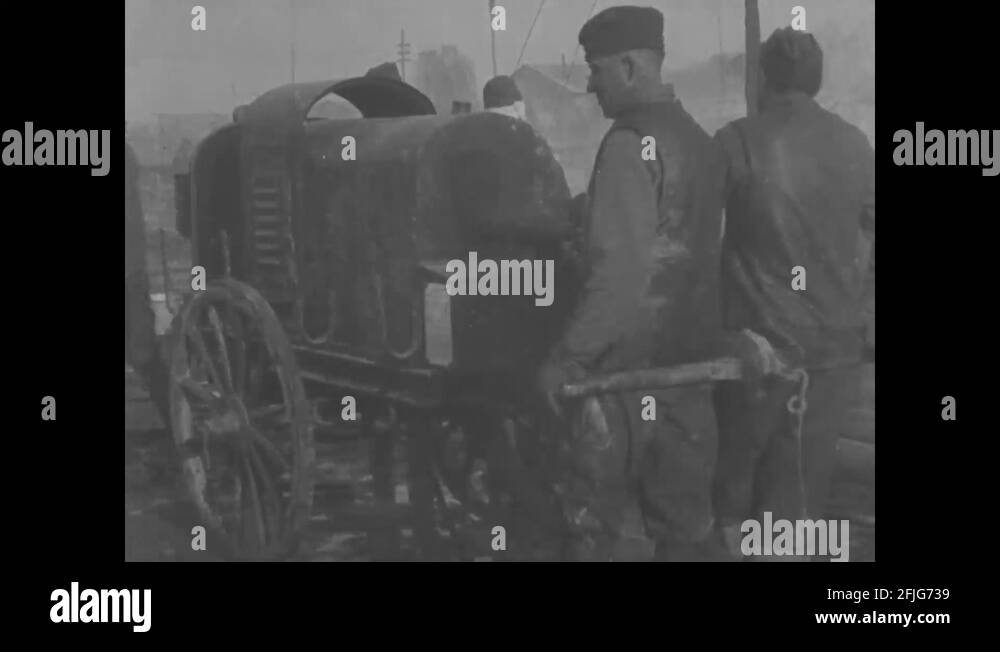 Communication soldiers Stock Videos & Footage - HD and 4K Video Clips ...