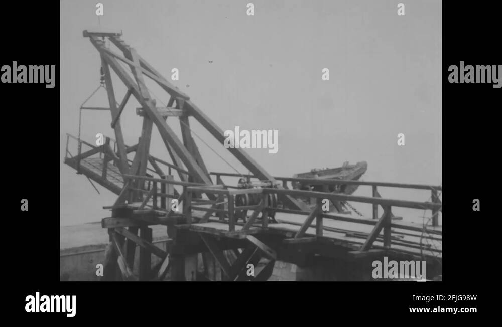 Old pontoon bridge Stock Videos & Footage - HD and 4K Video Clips - Alamy