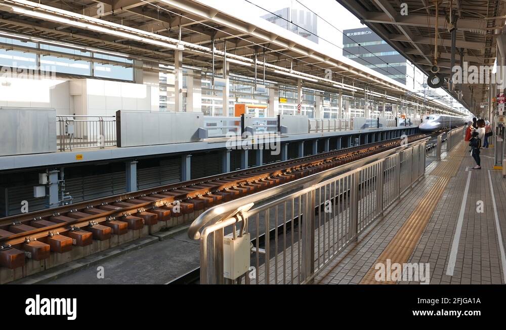 Shinkansen super express Stock Videos & Footage - HD and 4K Video Clips ...