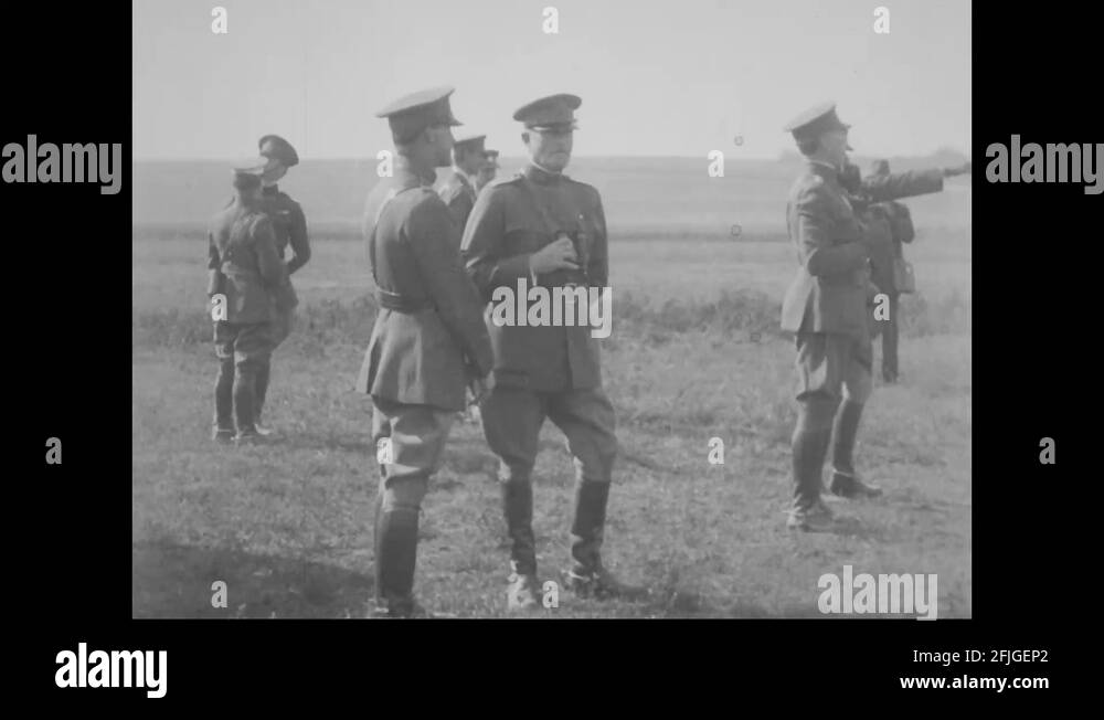 Maj. Gen. Allen, Gen. Pershing and officers observe maneuver - 1920 ...
