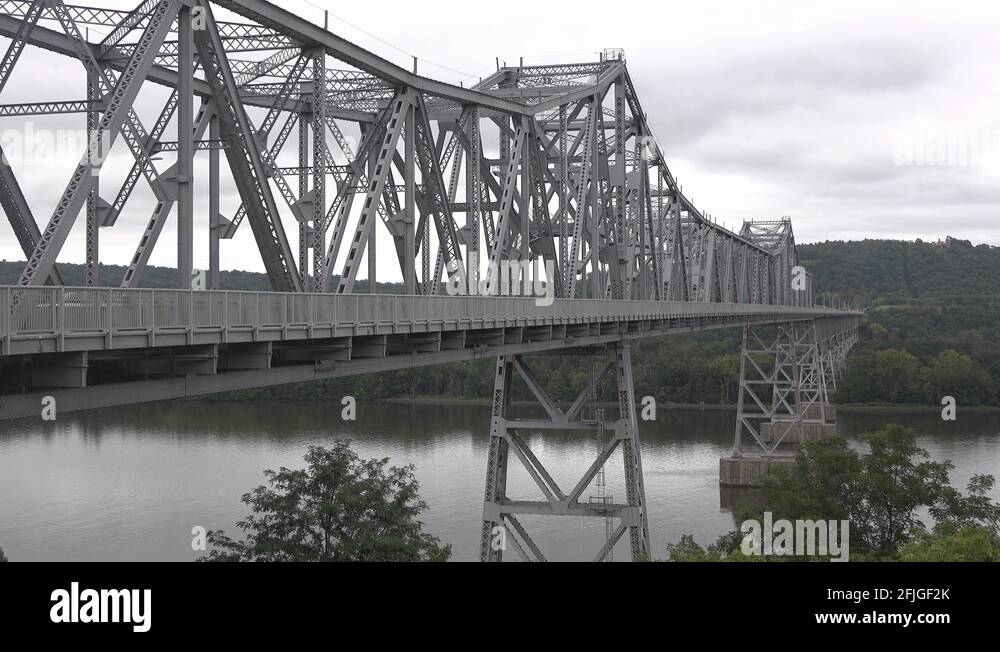 Rip bridge Stock Videos & Footage - HD and 4K Video Clips - Alamy