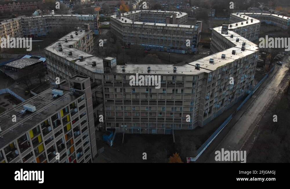 Run down flats Stock Videos & Footage - HD and 4K Video Clips - Alamy