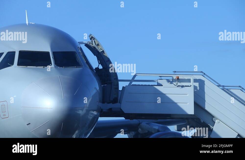 Open business ladder Stock Videos & Footage - HD and 4K Video Clips - Alamy