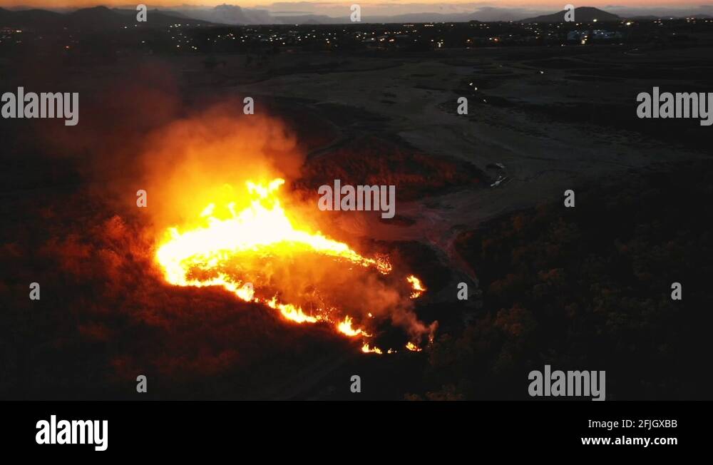 Scrub fire Stock Videos & Footage - HD and 4K Video Clips - Alamy