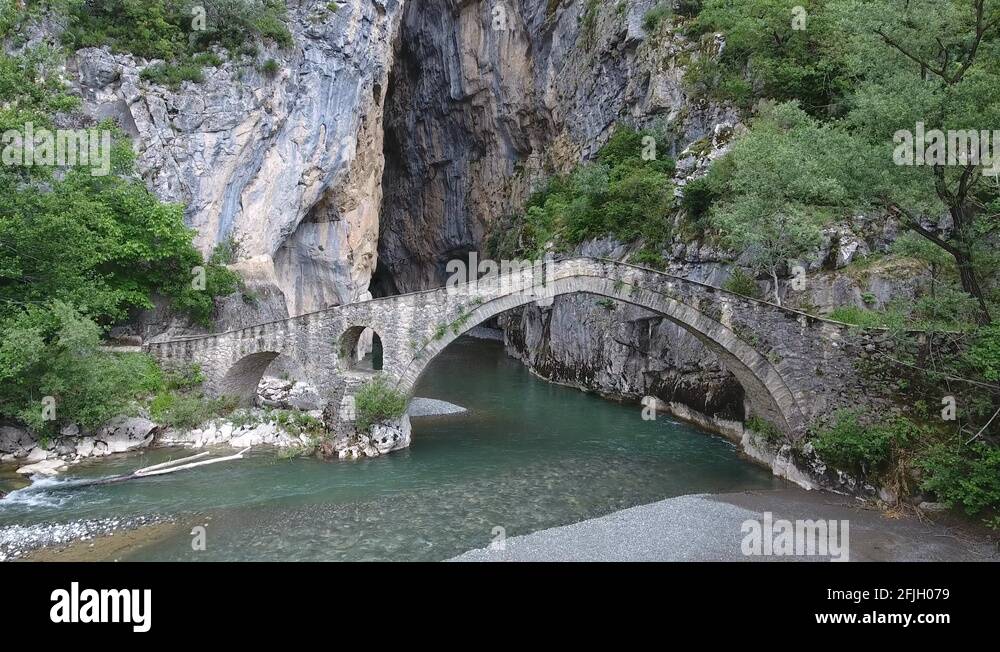 Stonebridge Stock Videos & Footage - HD and 4K Video Clips - Alamy