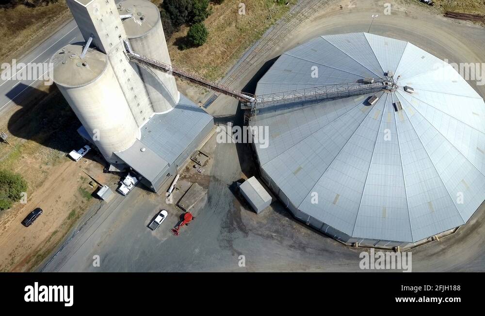 Truck transporting wheat Stock Videos & Footage - HD and 4K Video Clips ...
