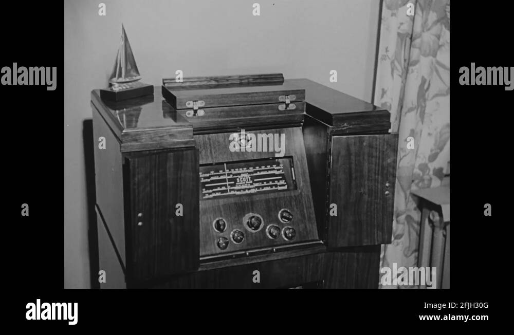 Hazel Kennedy and her husband gossip about their jobs and future - 1950 ...