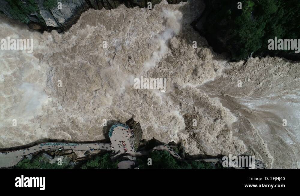 China nature tourism - bird's eye view of rapid currents Tiger Leaping ...