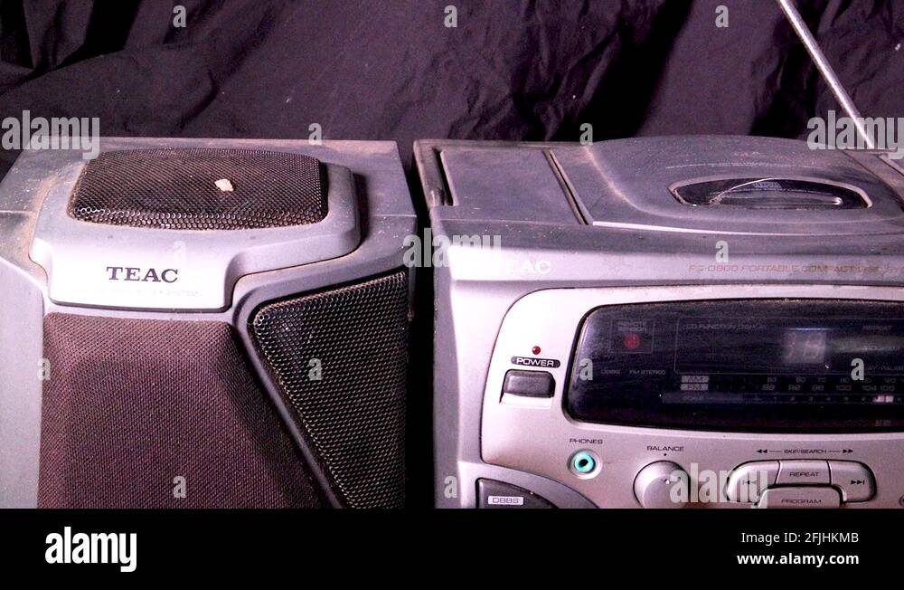 Old cd player Stock Videos & Footage - HD and 4K Video Clips - Alamy