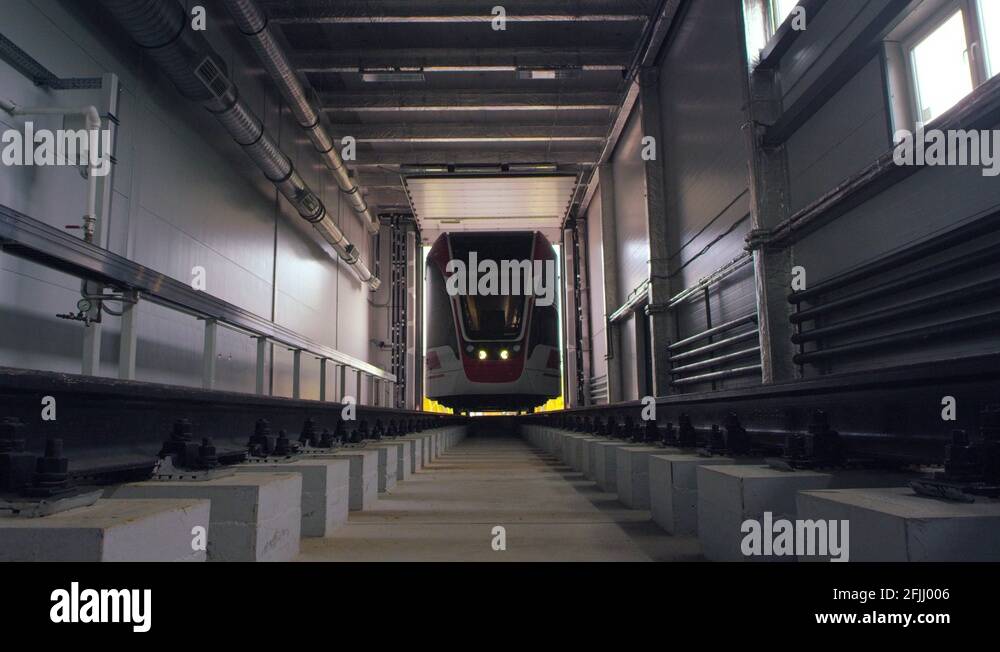 Train hangar Stock Videos & Footage - HD and 4K Video Clips - Alamy