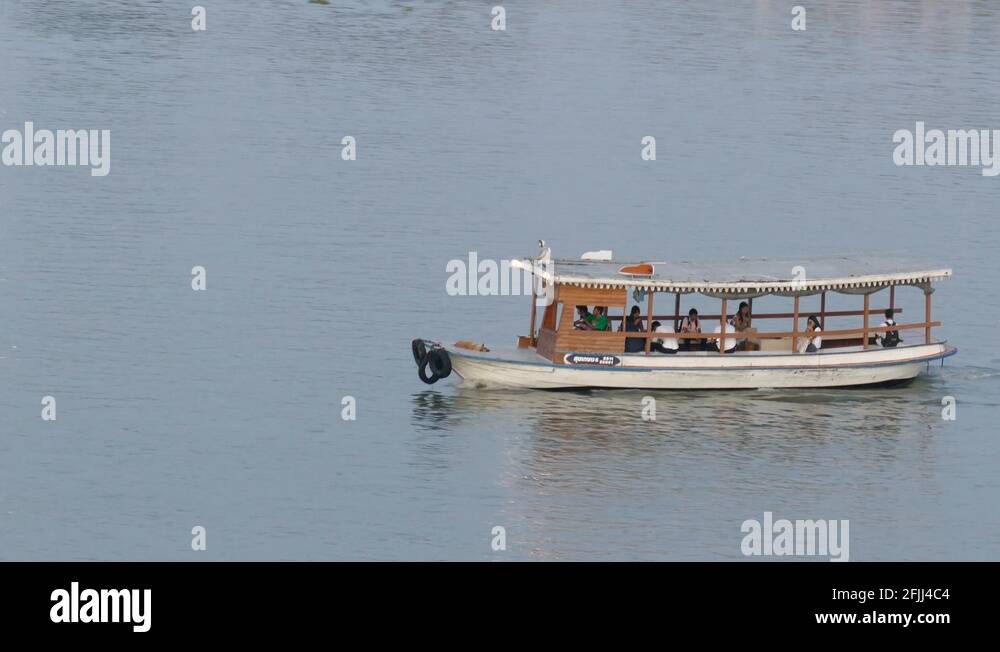 Passenger boat Passenger Ship Thai Passenger boat at Chao Phraya River ...