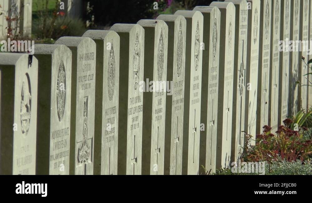 Ww1 graves france Stock Videos & Footage - HD and 4K Video Clips - Alamy