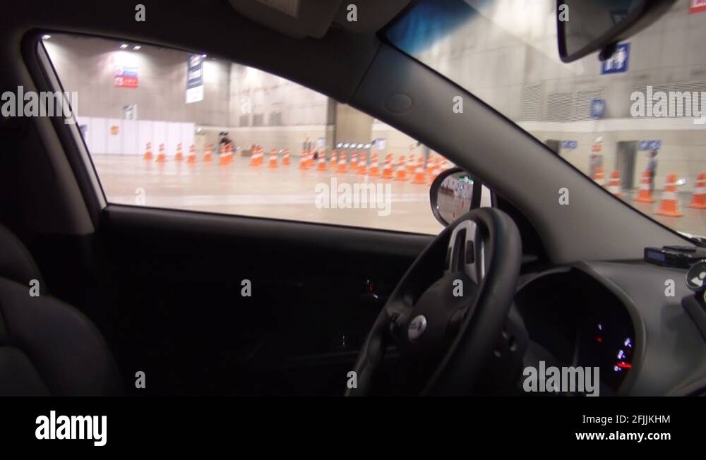 Car without a wheel Stock Videos & Footage - HD and 4K Video Clips - Alamy