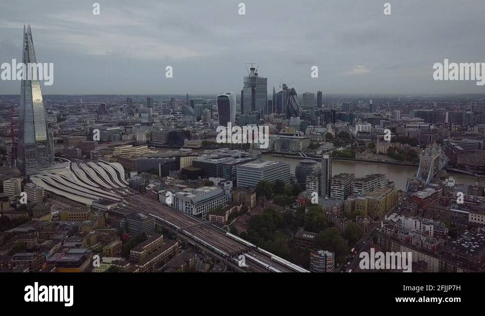 Panoramic aerial view of The Shard, downtown London, and Tower Bridge ...