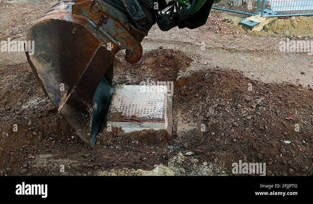 Pavement pit Stock Videos & Footage - HD and 4K Video Clips - Alamy