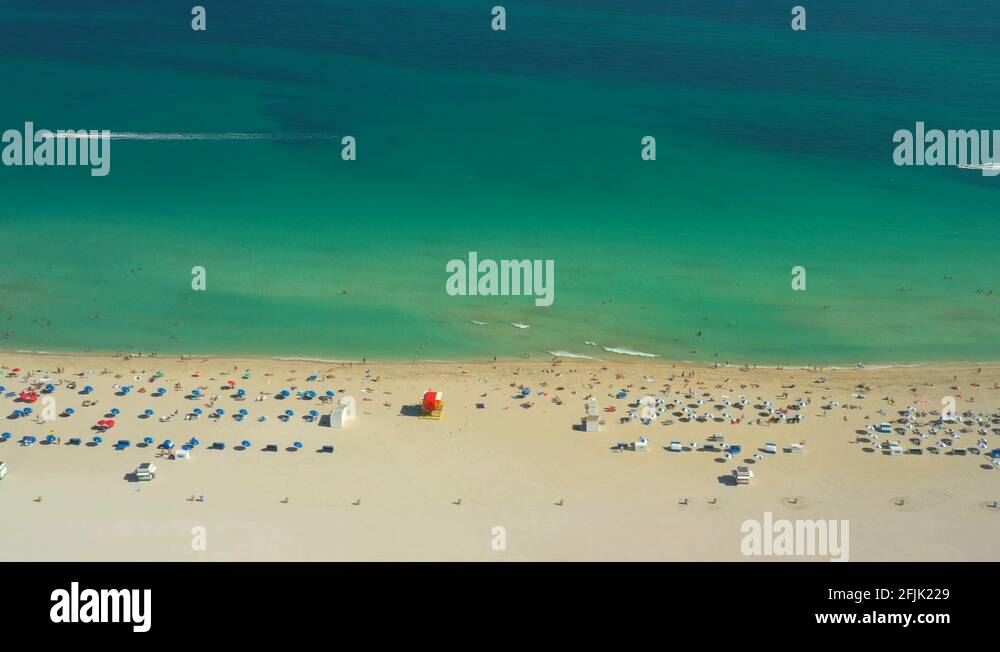 Beach aircraft Stock Videos & Footage - HD and 4K Video Clips - Alamy