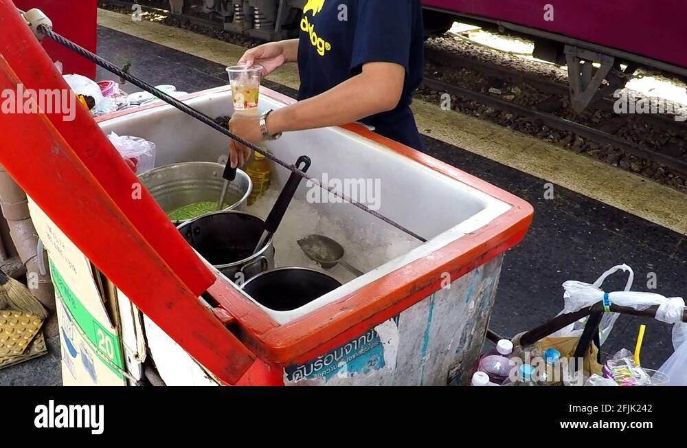 Giving platform Stock Videos & Footage - HD and 4K Video Clips - Alamy