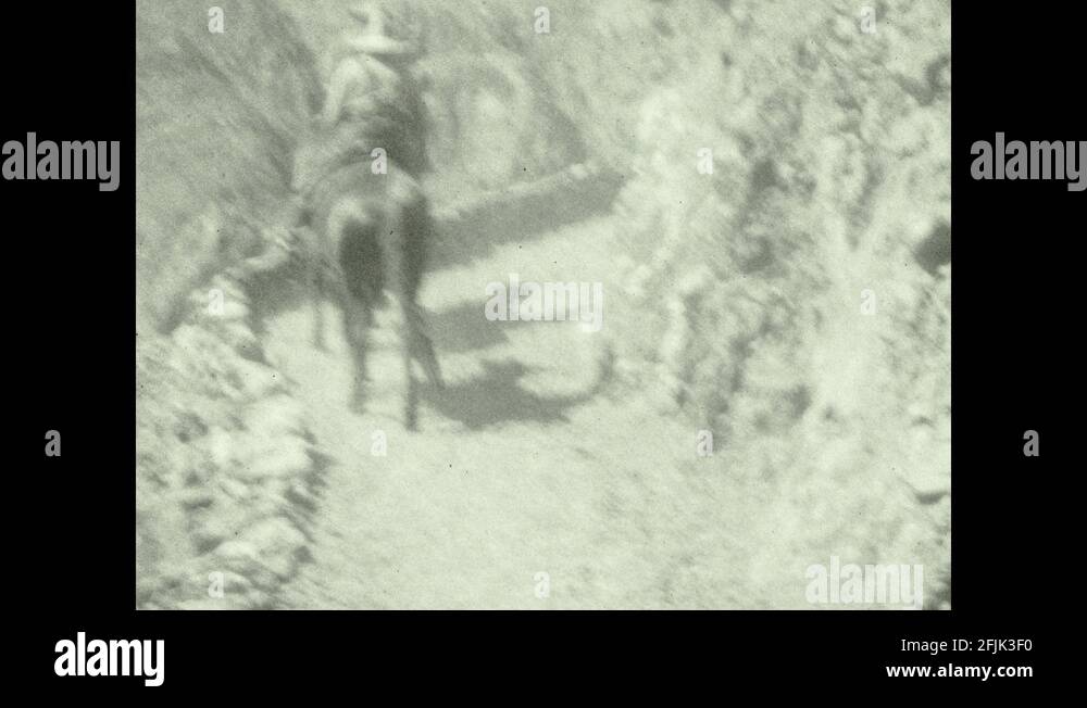 1920s men back view Stock Videos & Footage - HD and 4K Video Clips - Alamy