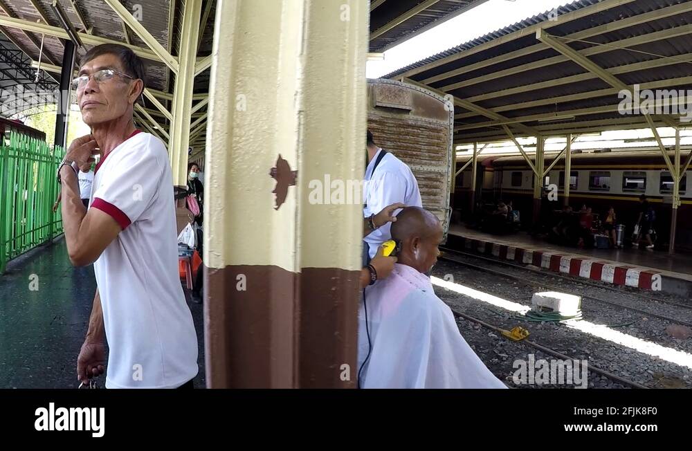 Railways commuter platform Stock Videos & Footage - HD and 4K Video ...