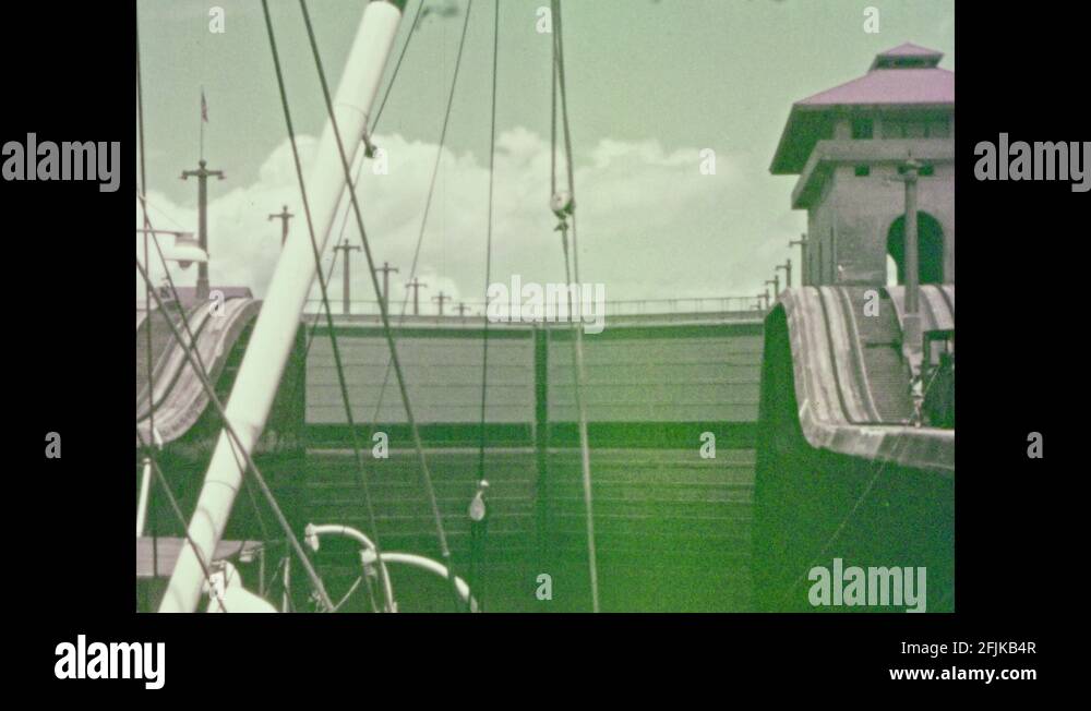 Colon lock gate colon Stock Videos & Footage - HD and 4K Video Clips ...