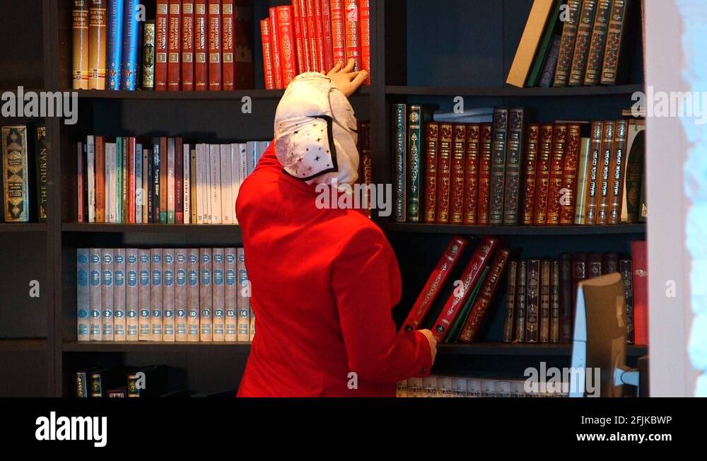 Islamic library Stock Videos & Footage - HD and 4K Video Clips - Alamy