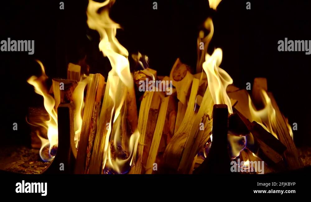 Fire wood texture Stock Videos & Footage - HD and 4K Video Clips - Alamy