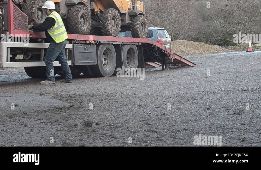 Lorry loading Stock Videos & Footage - HD and 4K Video Clips - Alamy