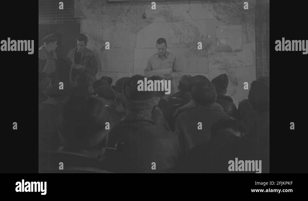 Officer addressing a group of Army Air Force soldiers 1941-1947 Stock ...