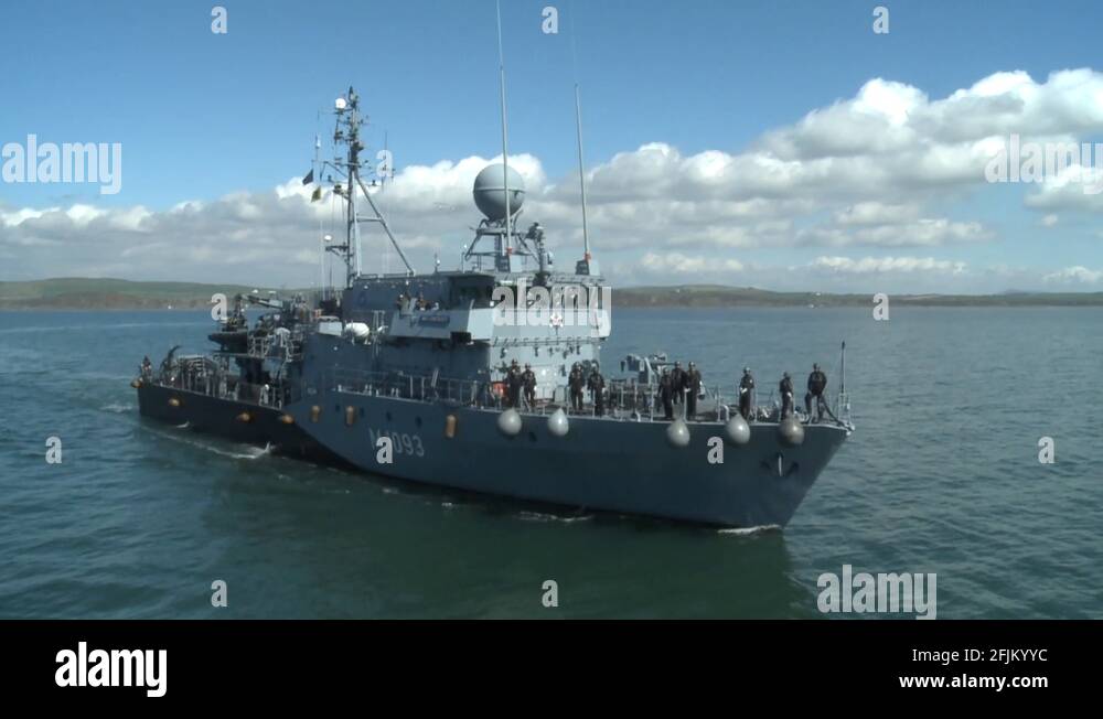 Refueling ship Stock Videos & Footage - HD and 4K Video Clips - Alamy
