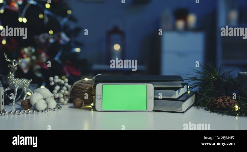 Smartphone screensaver Stock Videos & Footage - HD and 4K Video Clips ...