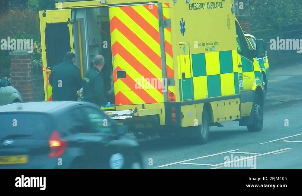 Ambulance rear doors Stock Videos & Footage - HD and 4K Video Clips - Alamy