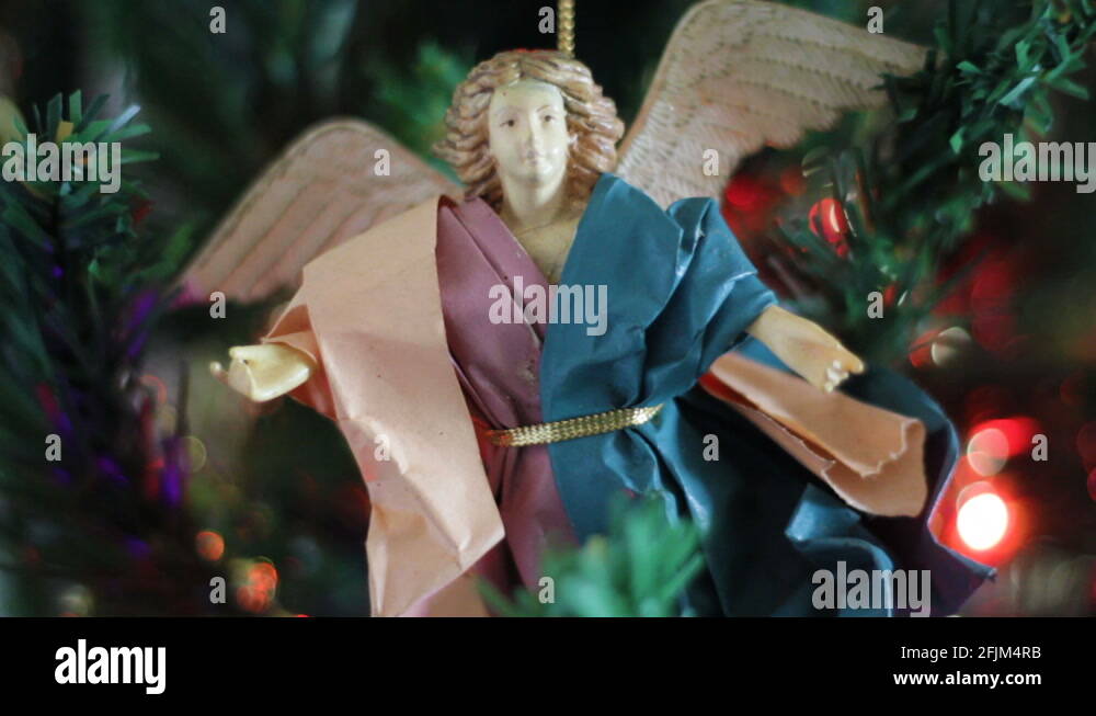 Angel on tree Stock Videos & Footage - HD and 4K Video Clips - Alamy