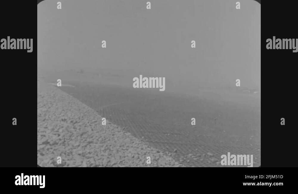 Ww2 fighterplane Stock Videos & Footage - HD and 4K Video Clips - Alamy