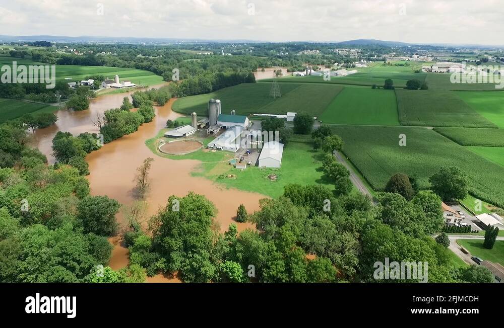Farm flood waters Stock Videos & Footage - HD and 4K Video Clips - Alamy