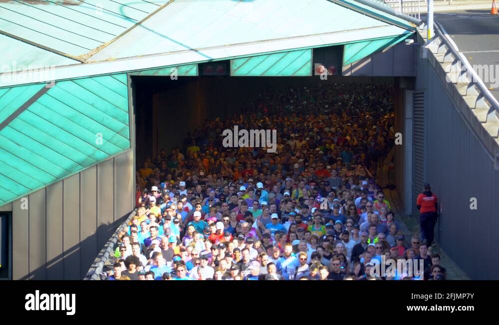 Running event podium Stock Videos & Footage - HD and 4K Video Clips - Alamy