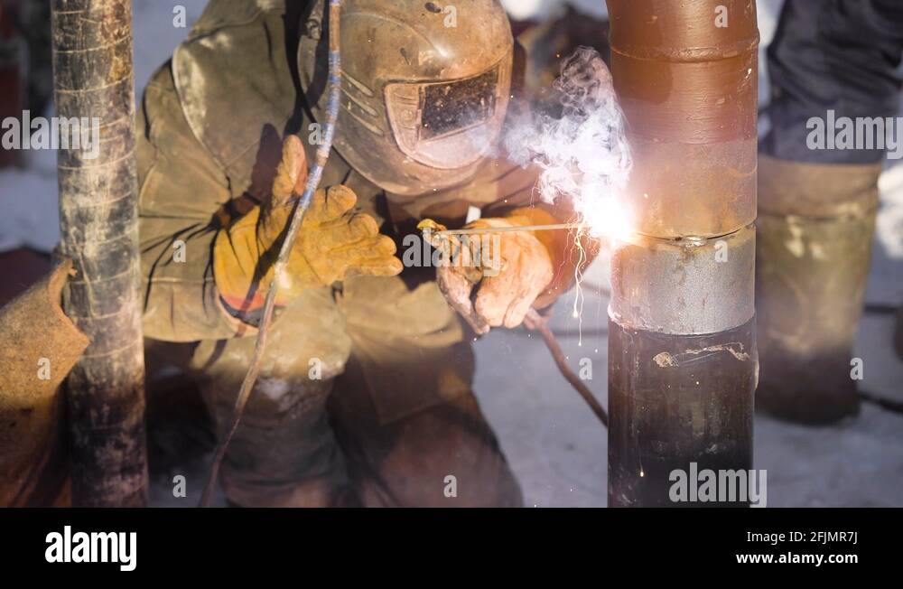 Welding on street in Stock Videos & Footage - HD and 4K Video Clips - Alamy