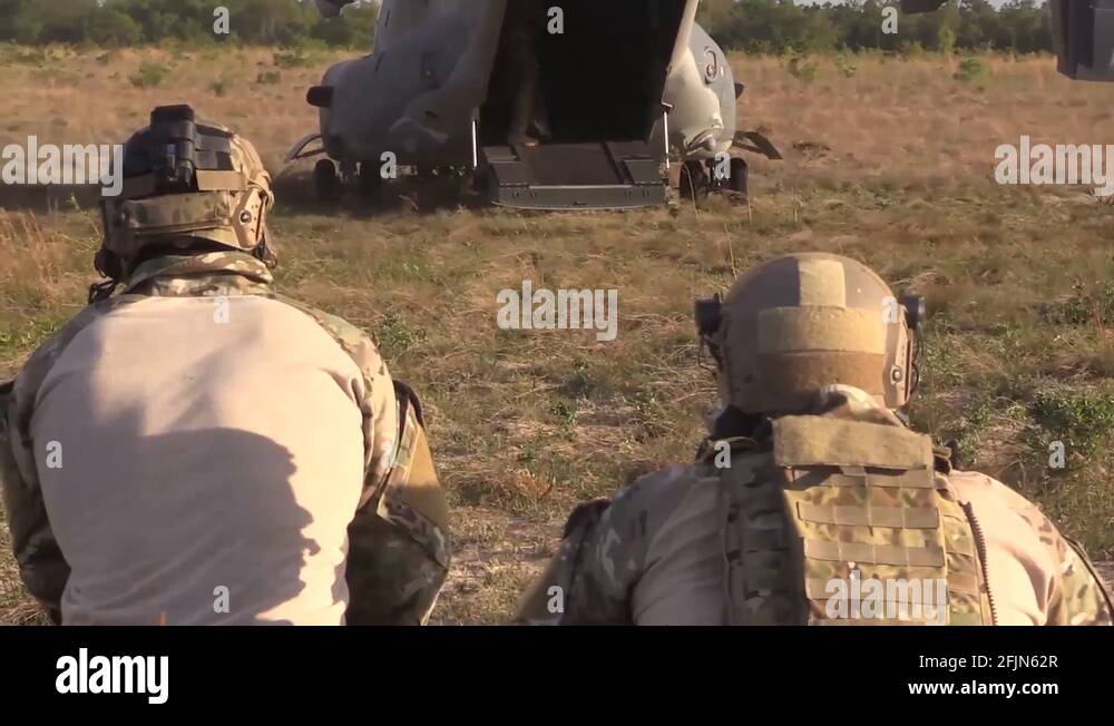 21st Special Tactics Squadron fast ropes from a CV-22 Airframe - 2015 ...